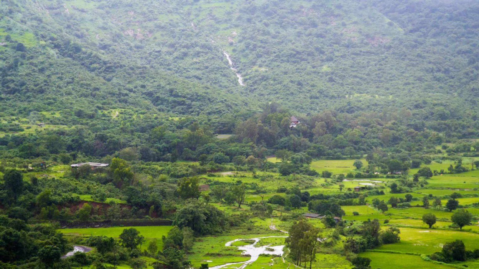 Best Time to Visit Lonavala - Ideal Weather and Seasons!