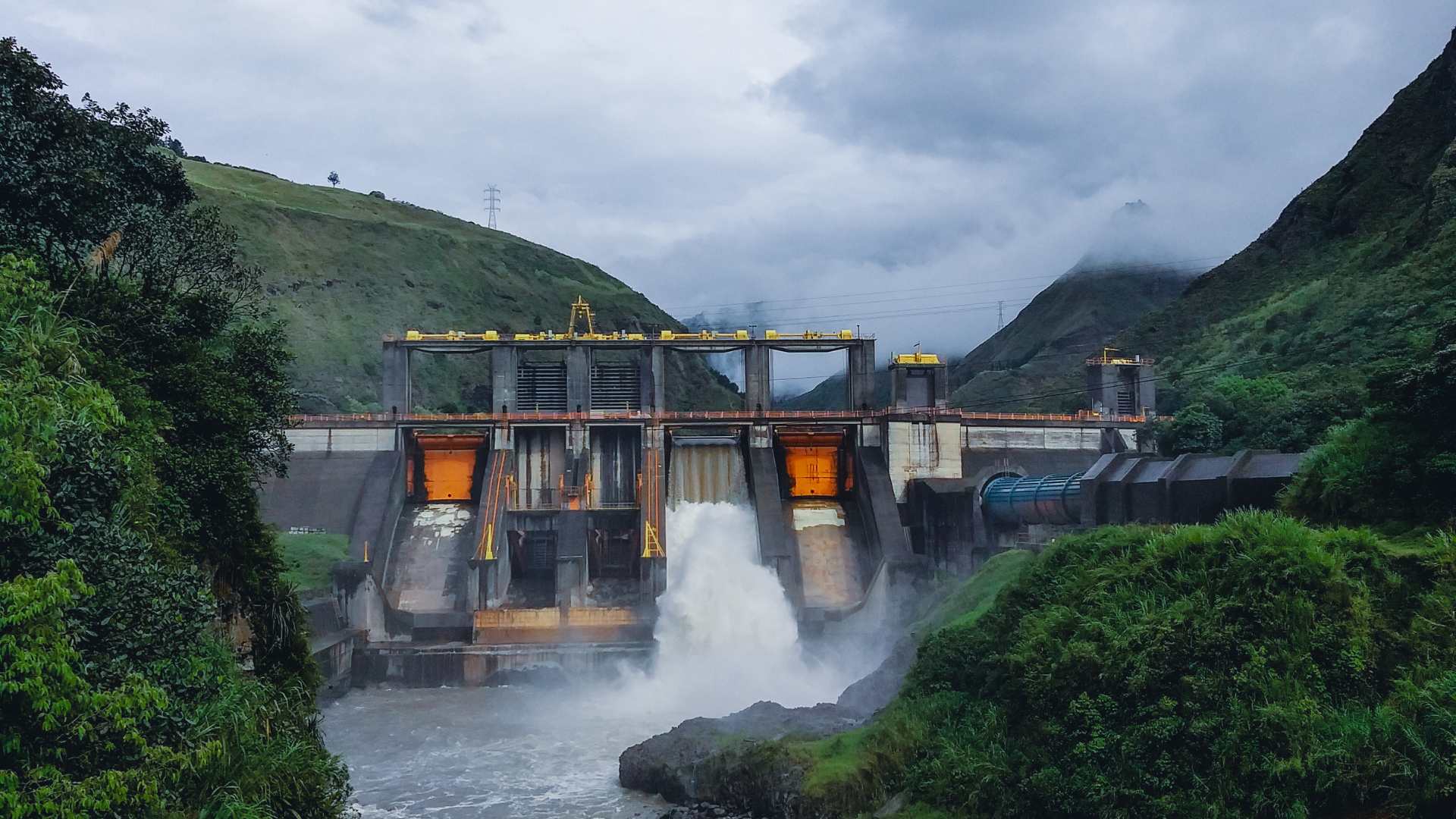 Biggest Dam in India | Top 10 Largest Dams by Height & Water Capacity