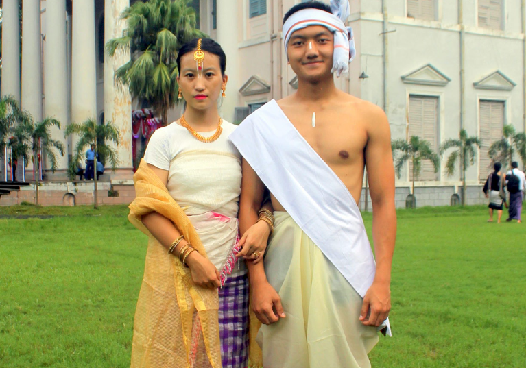 Manipur Traditional Dress Male And Female | Top 10 Costumes of Manipur
