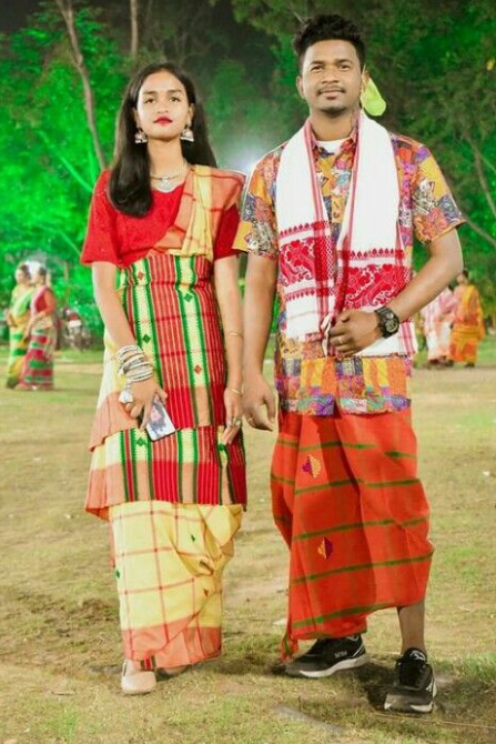 Traditional Dress of Jharkhand | Top 10 Traditional Costumes for Male ...