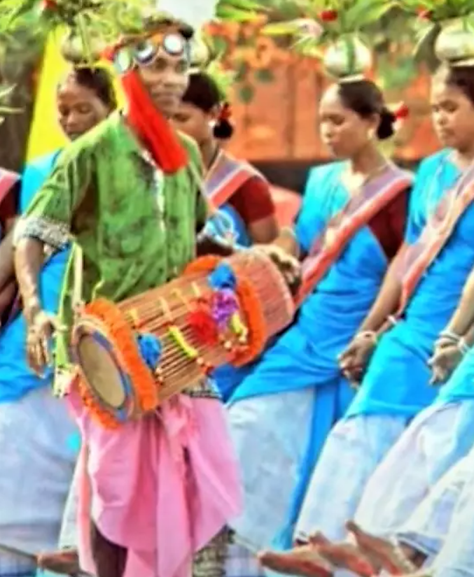 Traditional Dress of Jharkhand | Top 10 Traditional Costumes for Male ...
