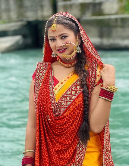 Uttarakhand Traditional Dress Male and Female | Top 10 Costumes of ...