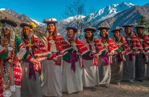 Traditional Dress of Himachal Pradesh | Top 10 Dresses for Men & Women