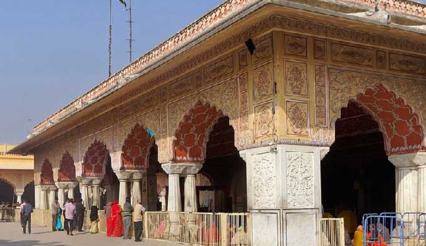 Govind Dev Ji Mandir Timing, History, and Aarti Schedule