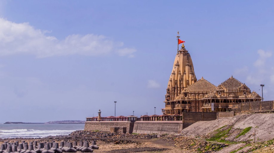 How to Reach Somnath from Mumbai by Train, Bus & Air? - Indian Travel Blog